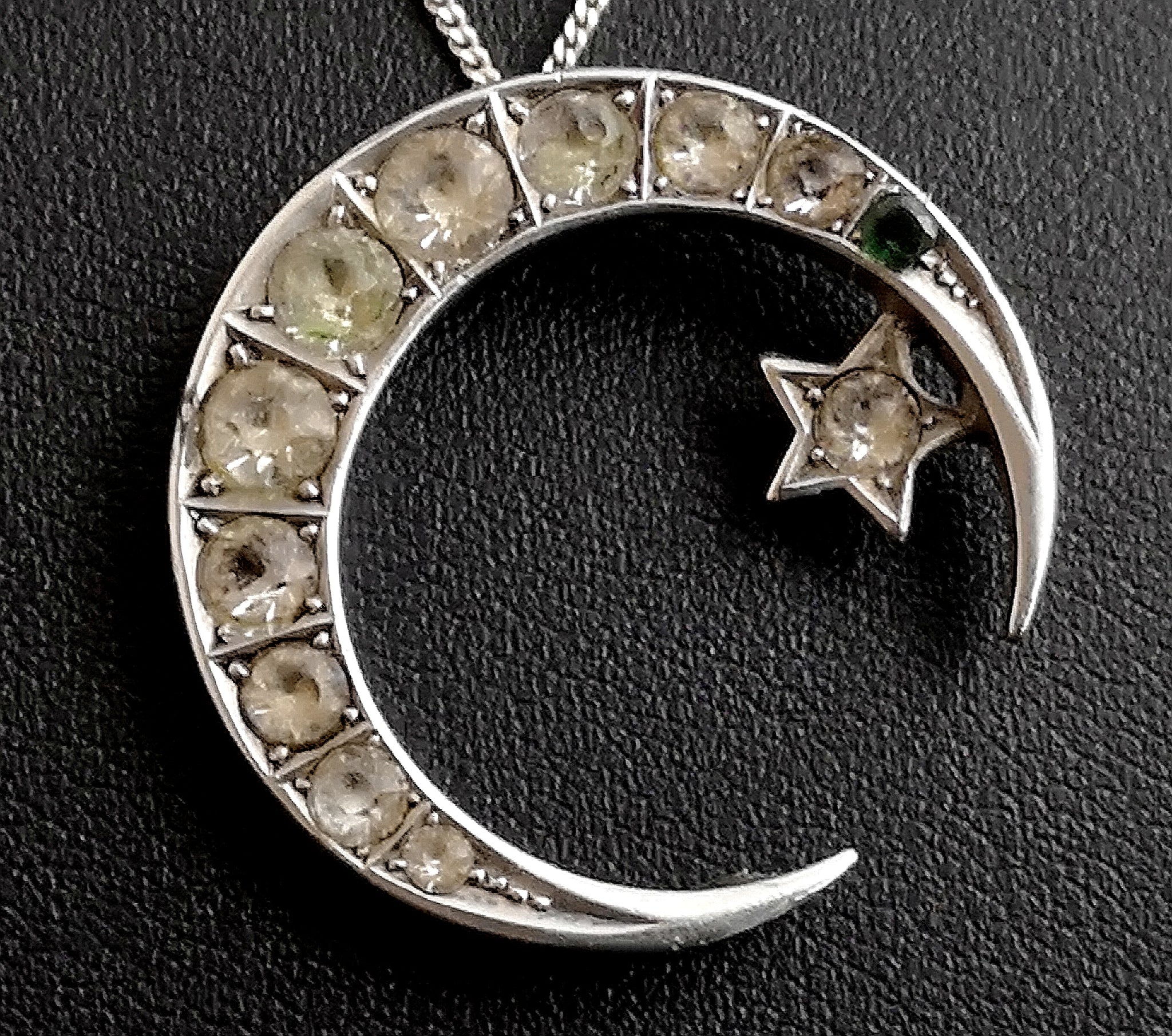 Antique Victorian silver crescent pendant, paste and emerald – StolenAttic