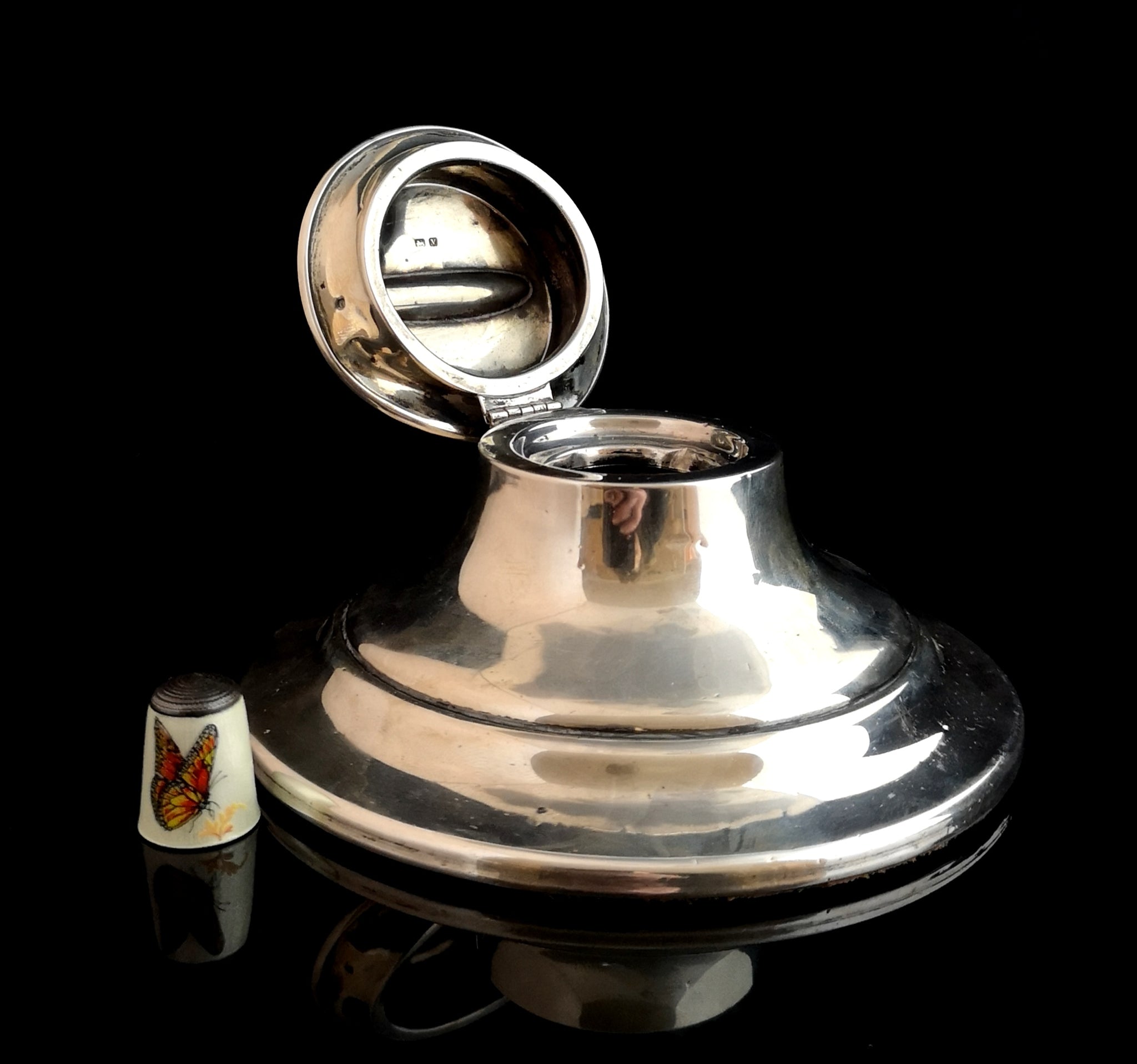 Antique silver capstan inkwell, large – StolenAttic